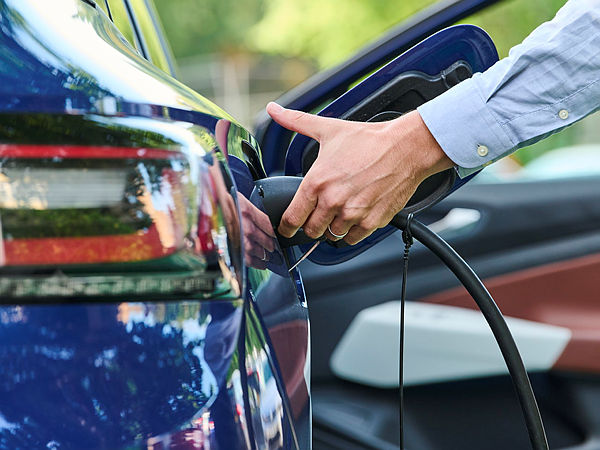 ESTANE® EV TPU for Electric Vehicle Charging System Cables - Lubrizol